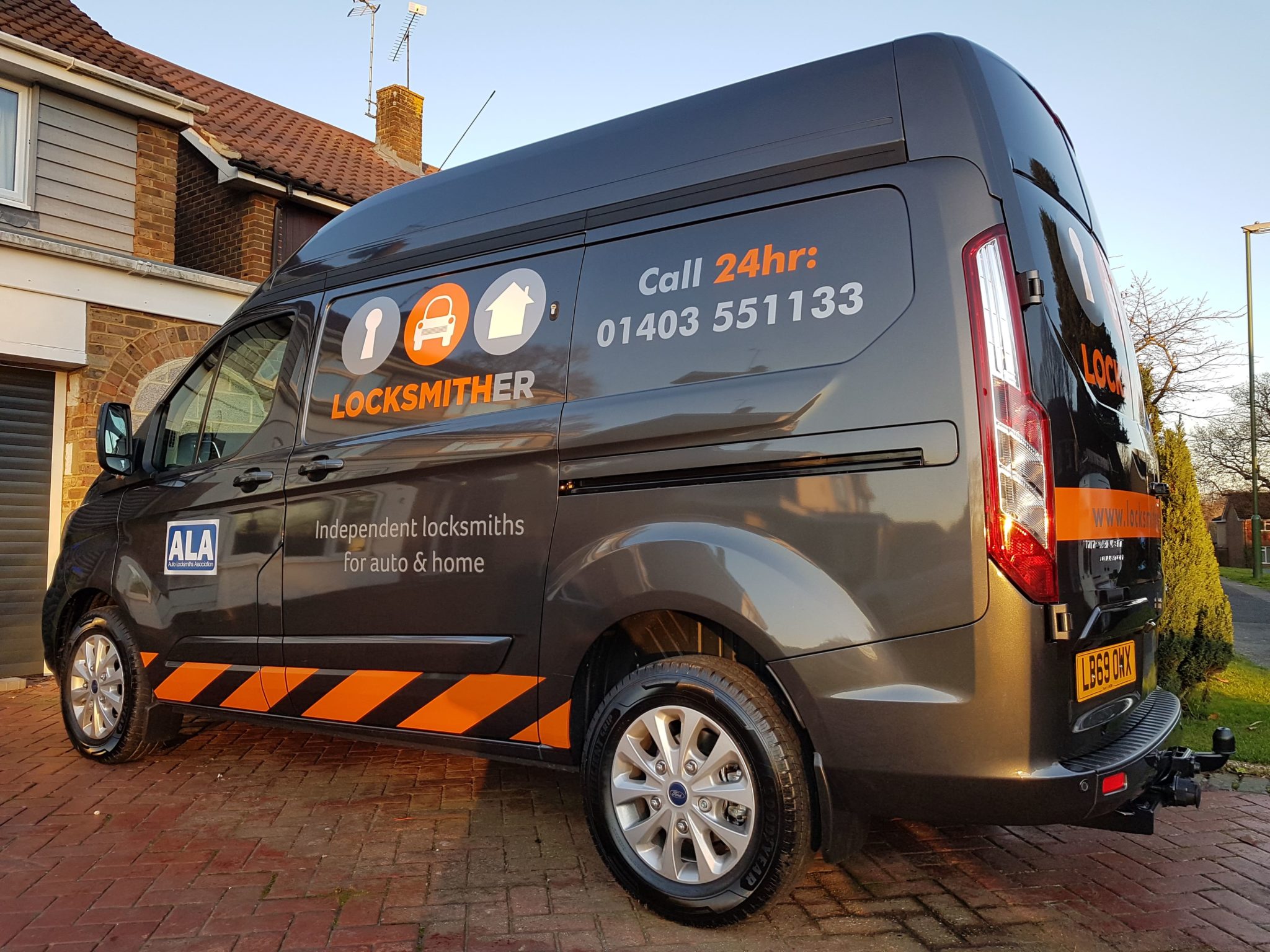 Custom Van Graphics Sussex | Vehicle Branding | SL2 Signs