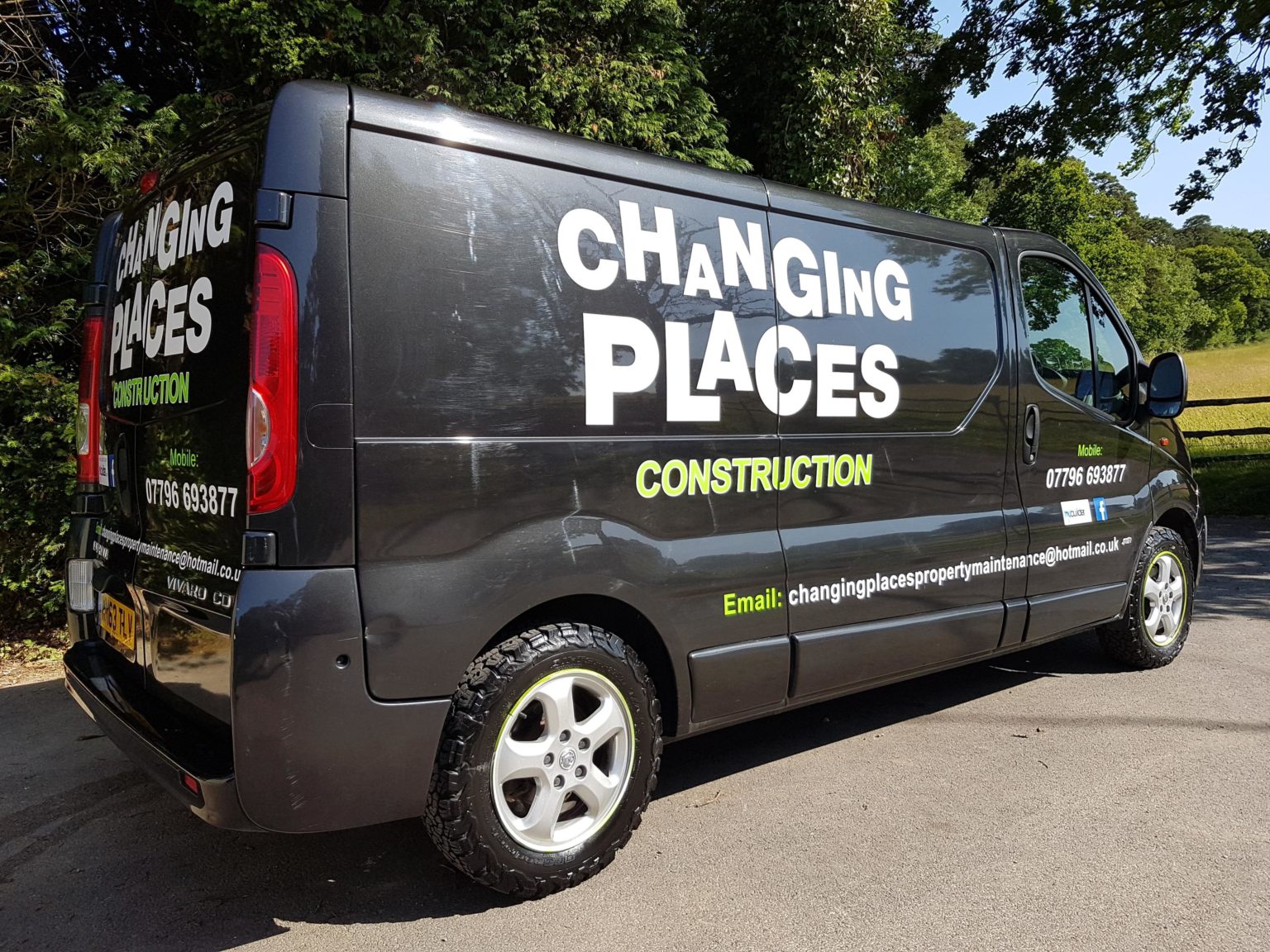 Custom Van Graphics Sussex | Vehicle Branding | SL2 Signs